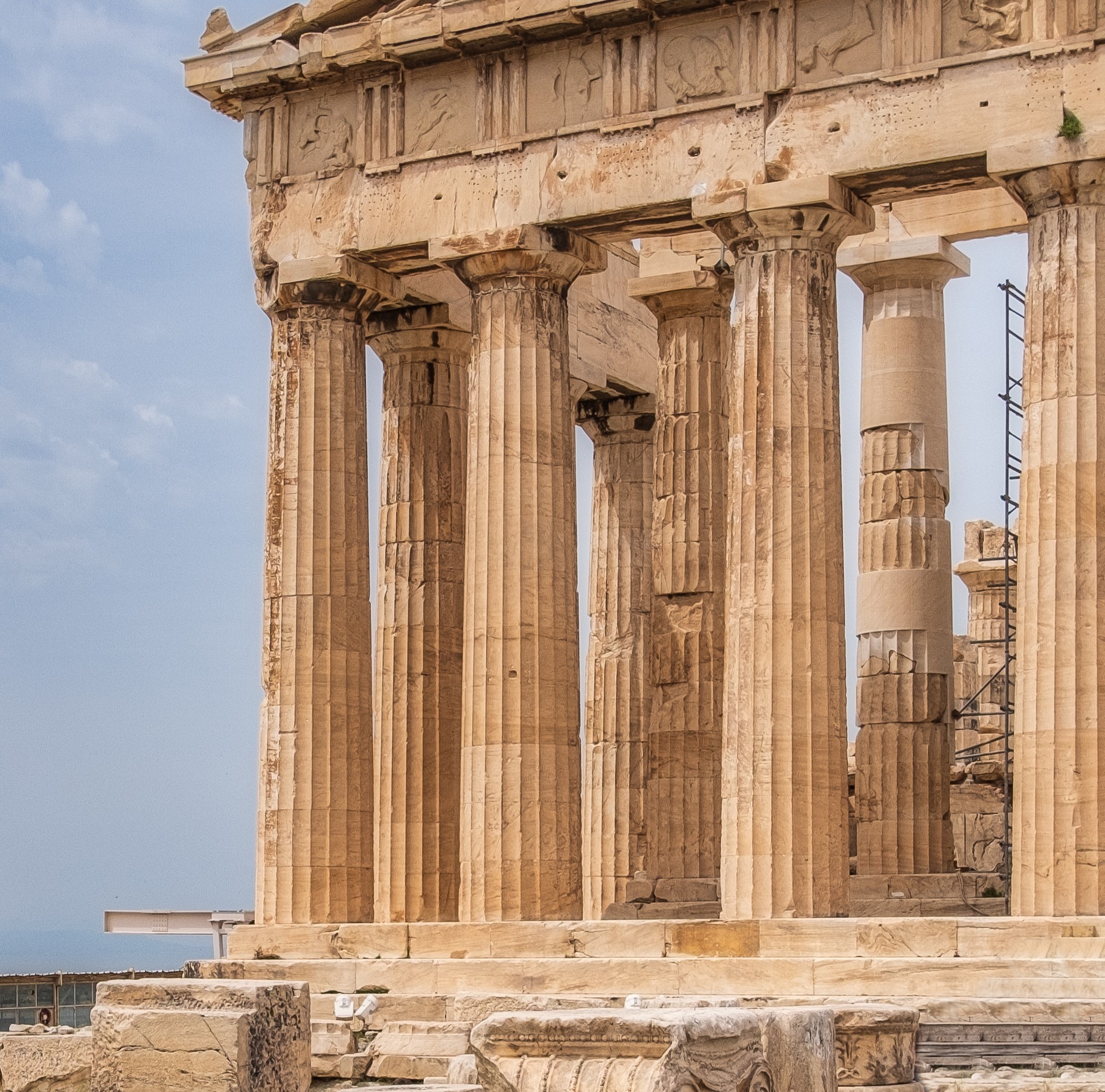Η αναδιαμόρφωση της εθνικής ταυτότητας μέσα από την πολιτική προπαγάνδα ...